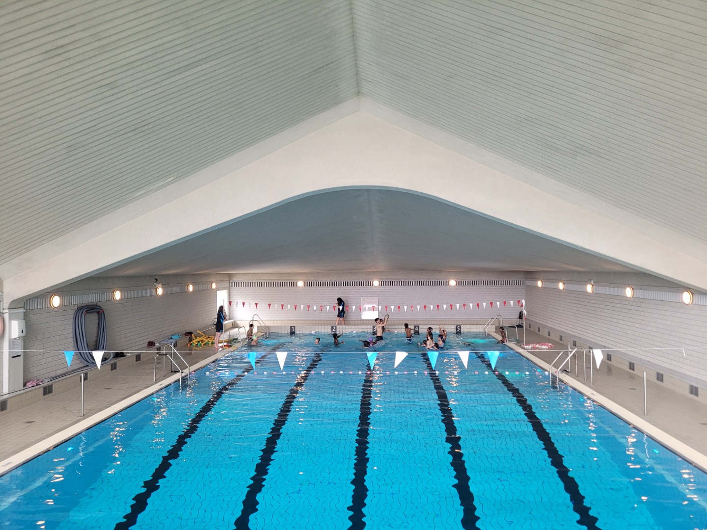 FerieCamp I Tingbjerg i Efterårsferien - Hovedstadens Svømmeklub